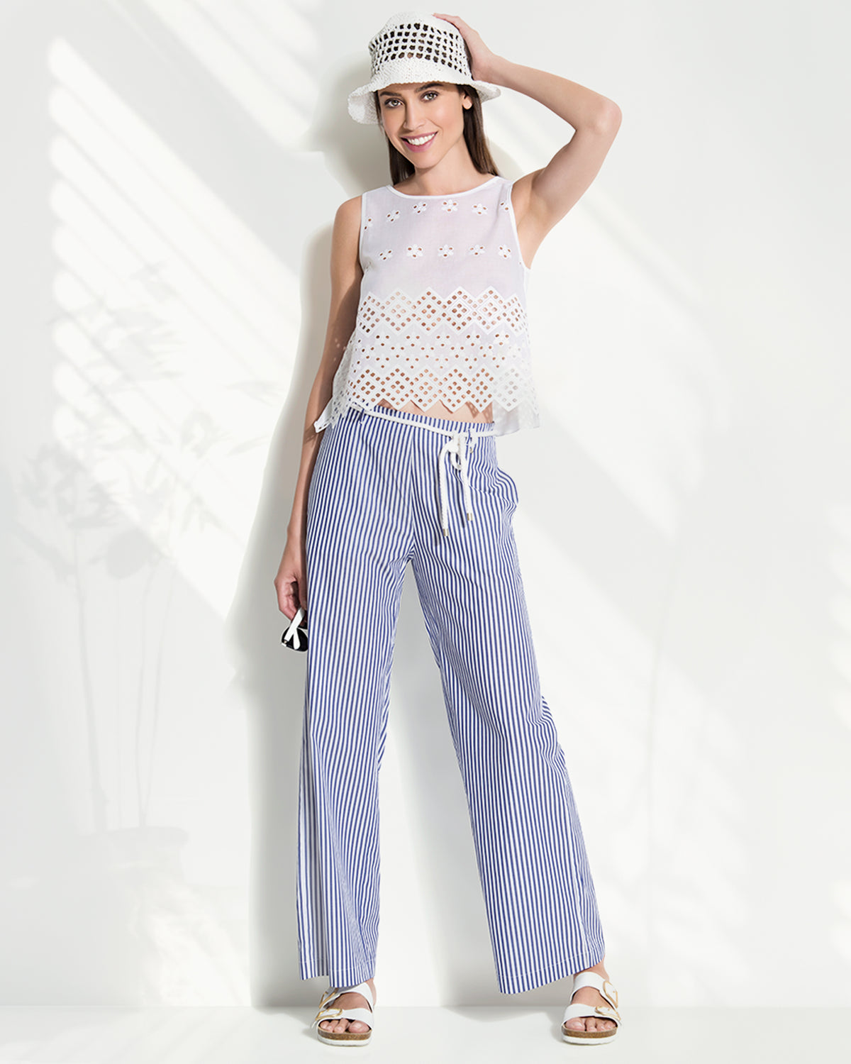 BLUE LEMON: Relax In Style